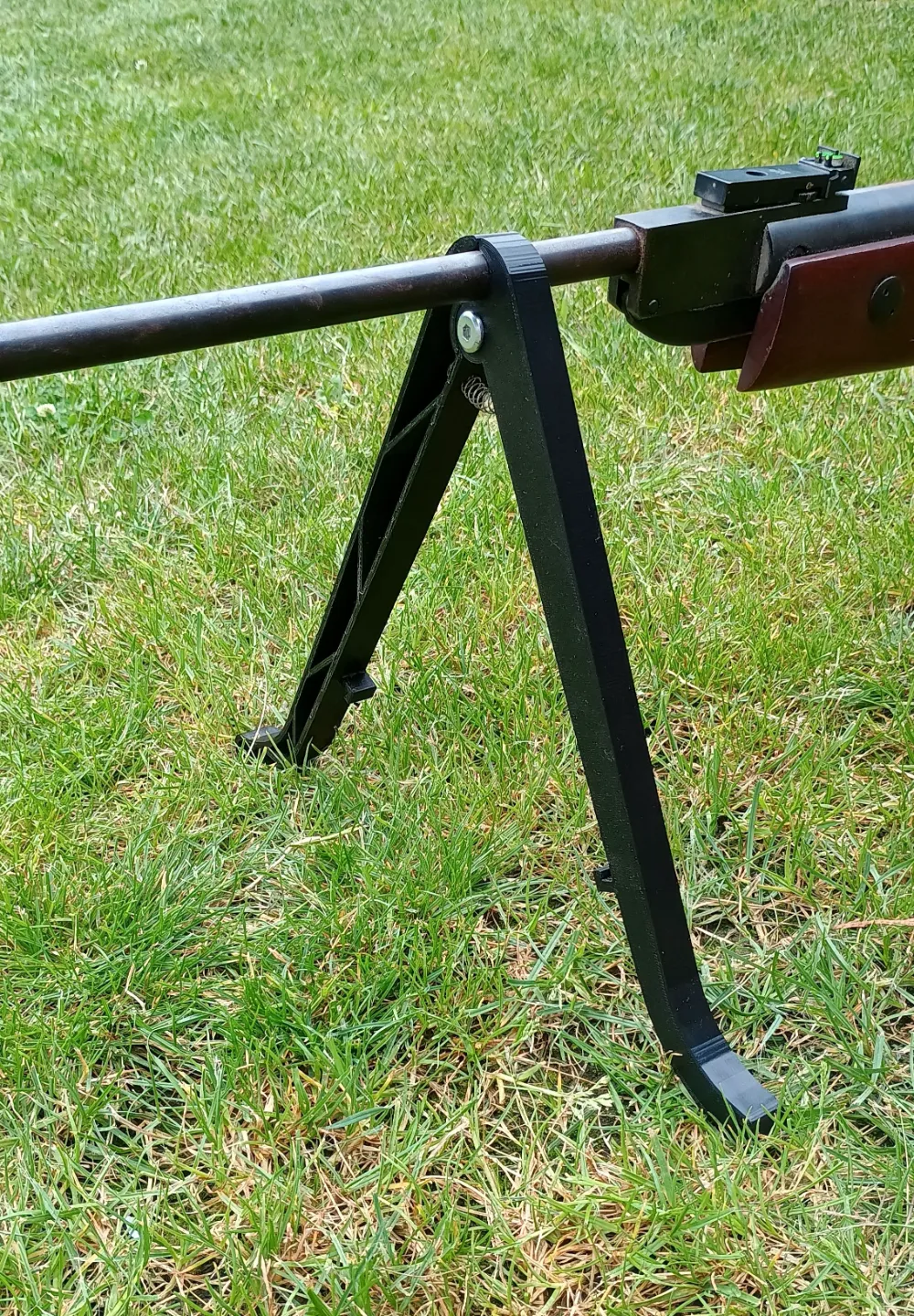 Air gun bipod 14, 15 and 17 mm - Free 3D Print Model - MakerWorld