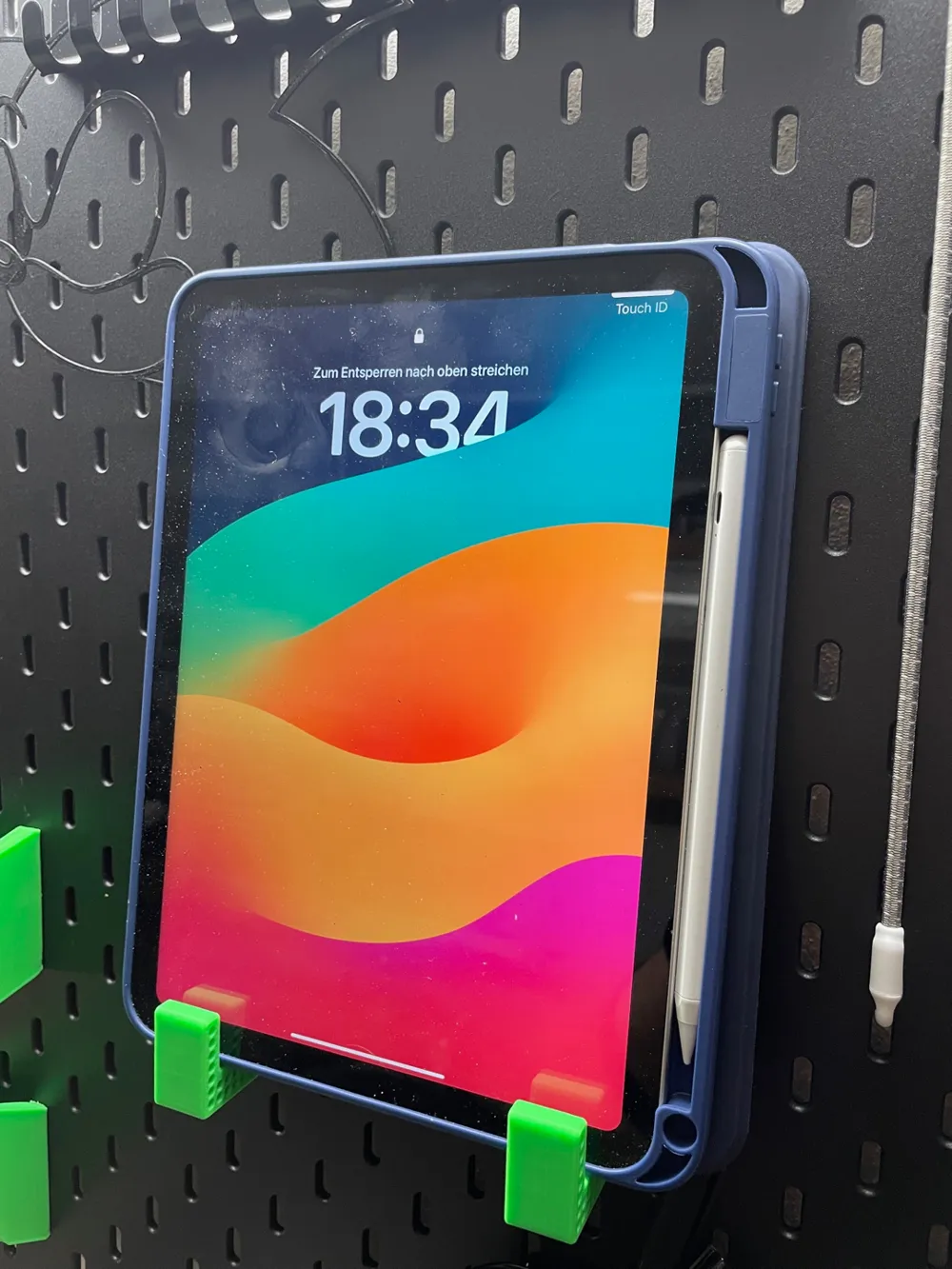 Tablet / Laptop Halter Ikea Skadis by sauliwauli - MakerWorld