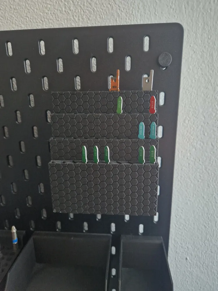 Jigsaw blade holder IKEA Skadis - Free 3D Print Model - MakerWorld