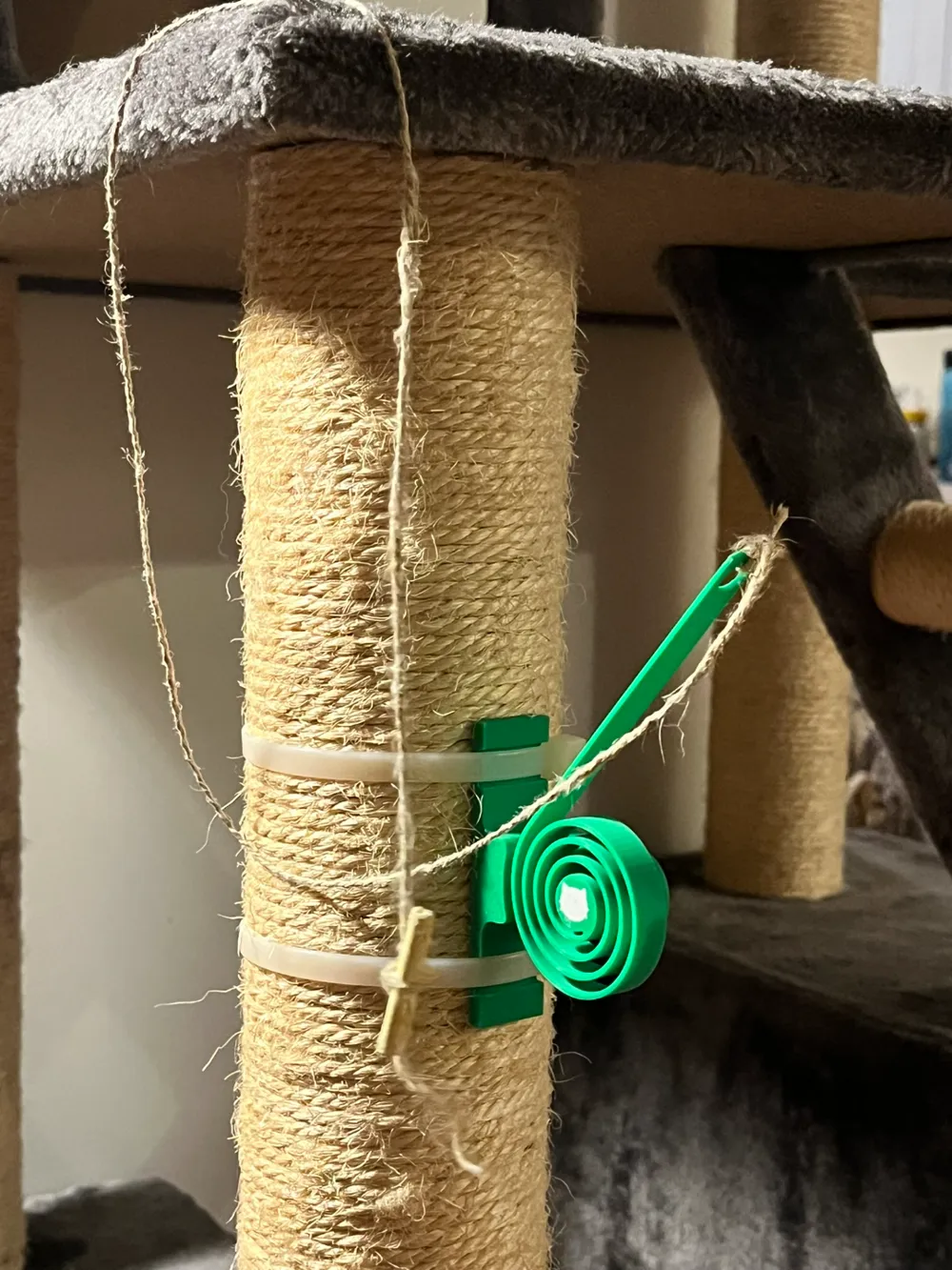 Print in Place Spiral Cat Toy for Scratching Post - Free 3D Print Model ...