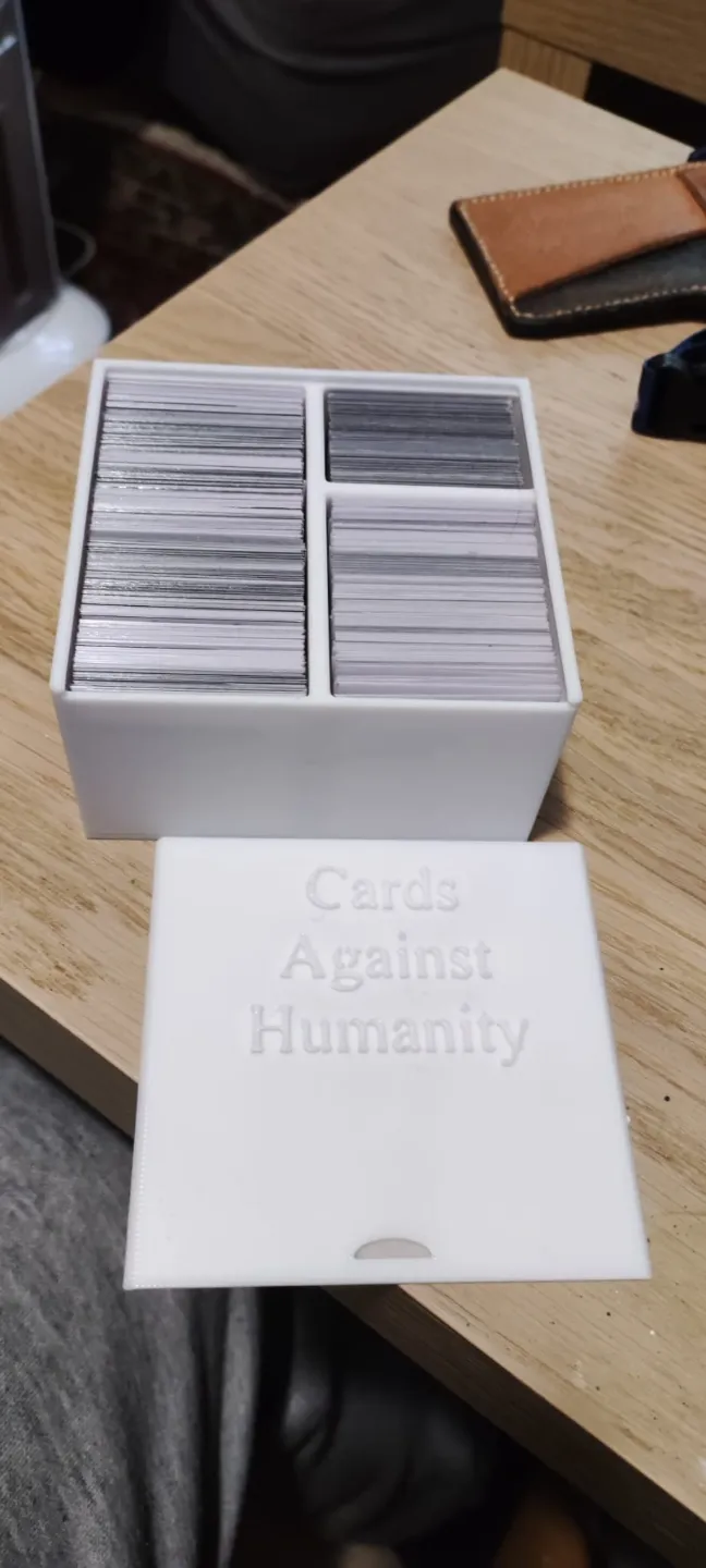 Cards against humanity box by Quero88 - MakerWorld