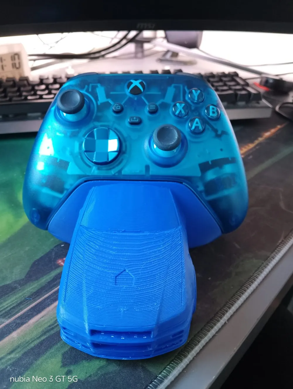 Nissan skyline xbox controller stand - Free 3D Print Model - MakerWorld