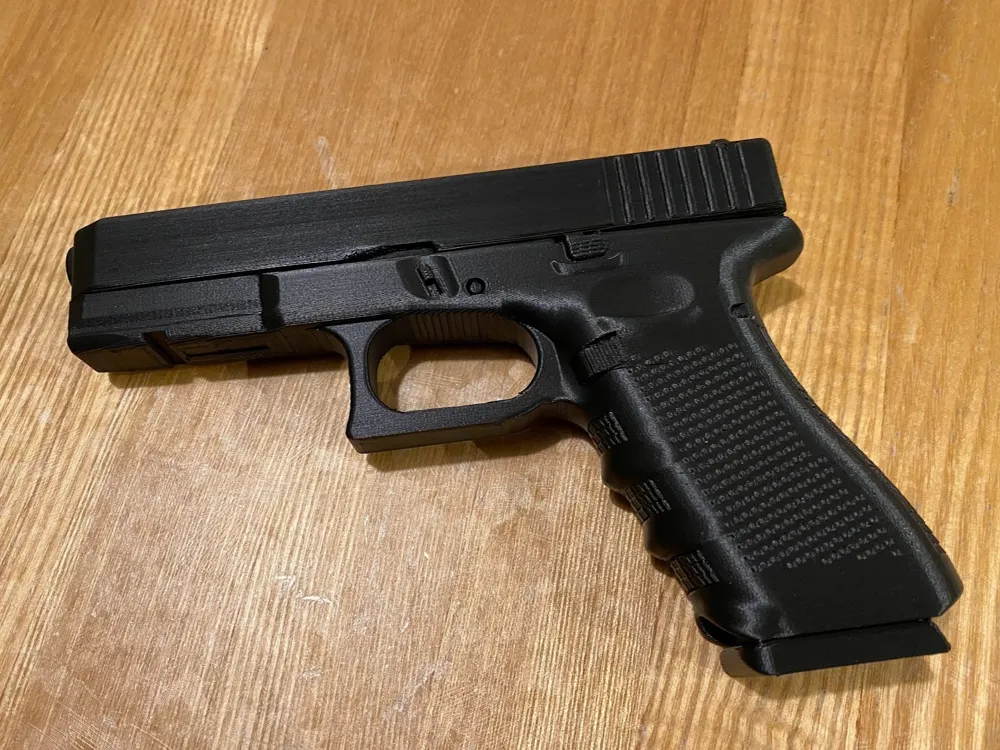 Glock 17 accurate model prop - Free 3D Print Model - MakerWorld