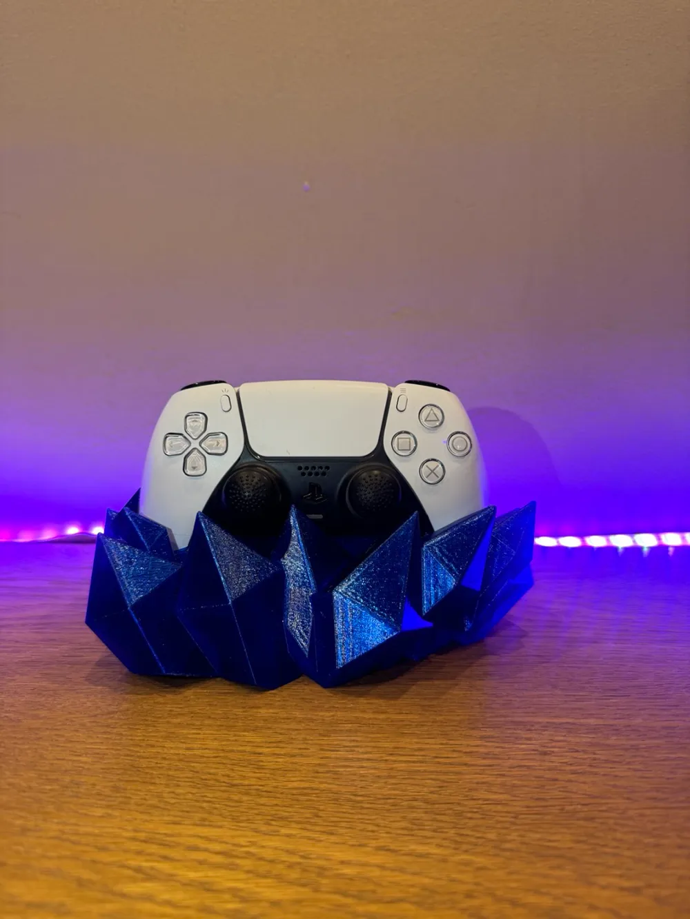 Crystal Playstation 5 Controller Holder by giannismathiou10 MakerWorld ...