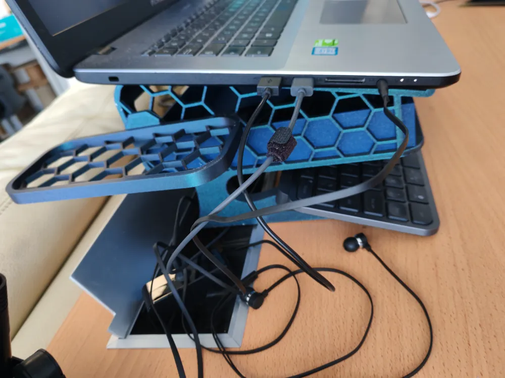 Laptop Stand Shelf - Free 3D Print Model - MakerWorld