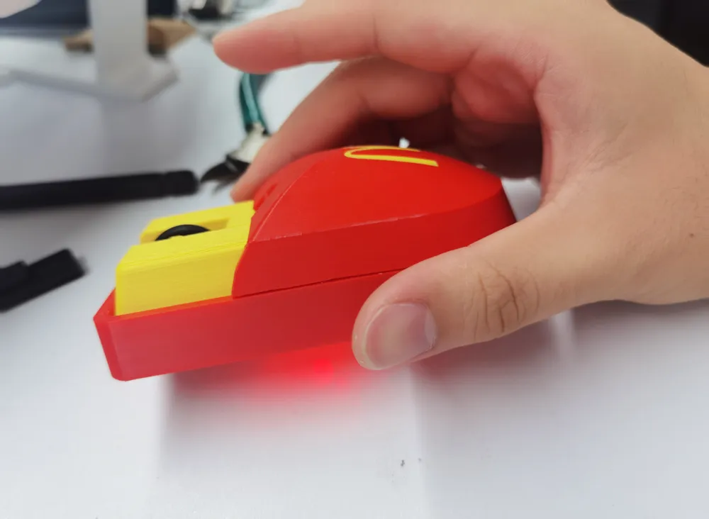 Pointer 9000 - McDonald's mouse - Free 3D Print Model - MakerWorld