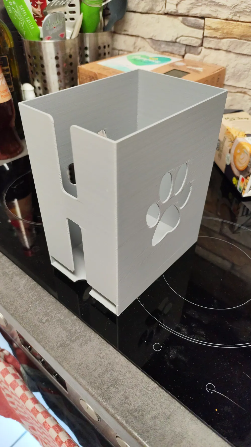 Cat Food Dispenser for Miamor Wet Food - Free 3D Print Model - MakerWorld
