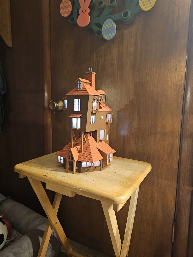 Harry Potter - Build the Burrow (Weasley House) by Ryschweitzer ...