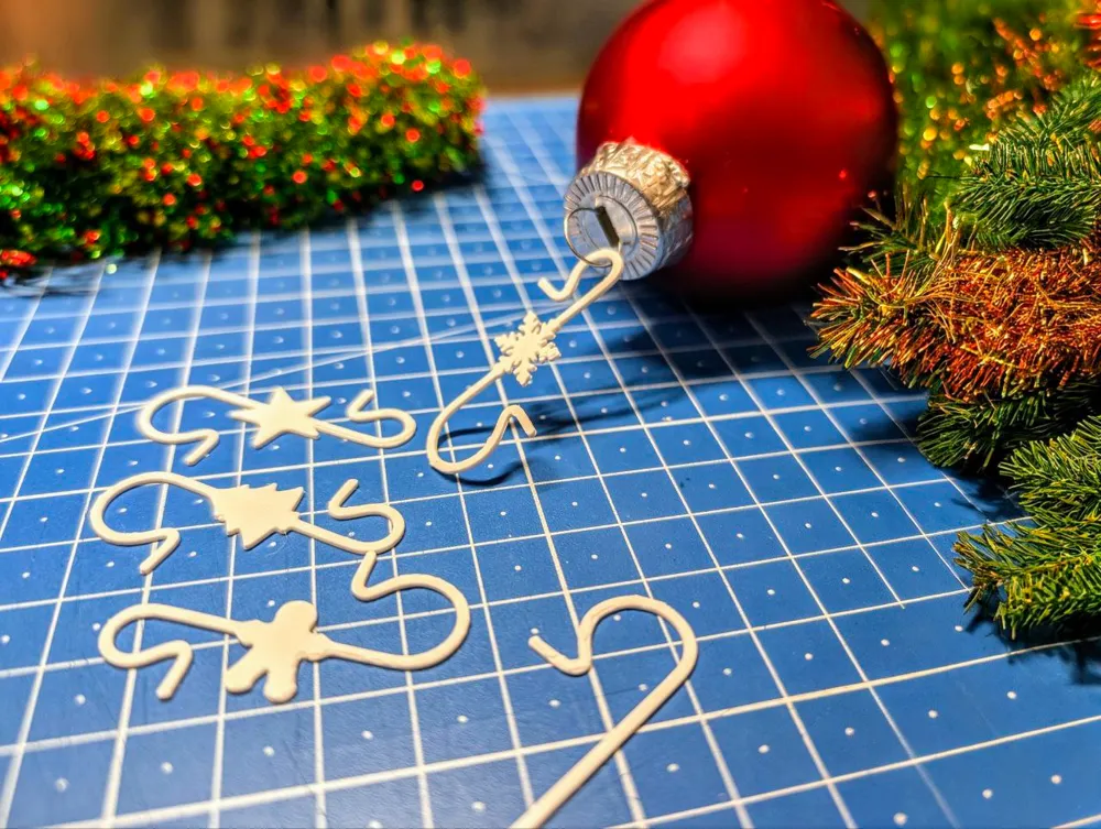 Christmas Ornament Hooks – Solution for Your Tree - Free 3D Print Model ...