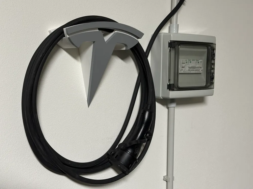 Tesla wallbox wall mount - cable reel - Free 3D Print Model - MakerWorld