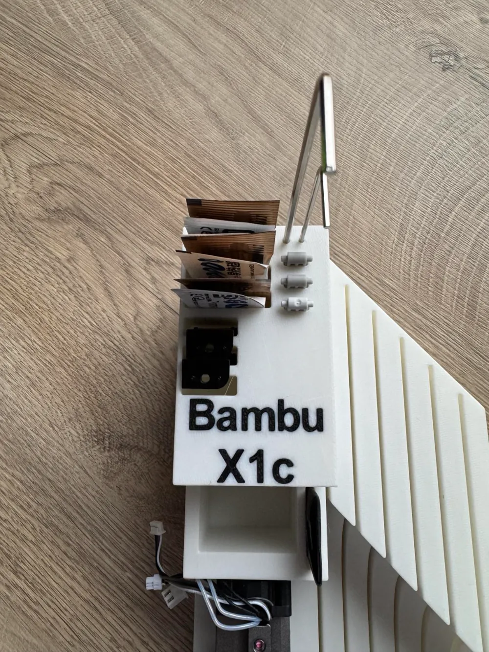 Build plate adhesion support by MI-KA 3D MakerWorld: Download Free 3D ...