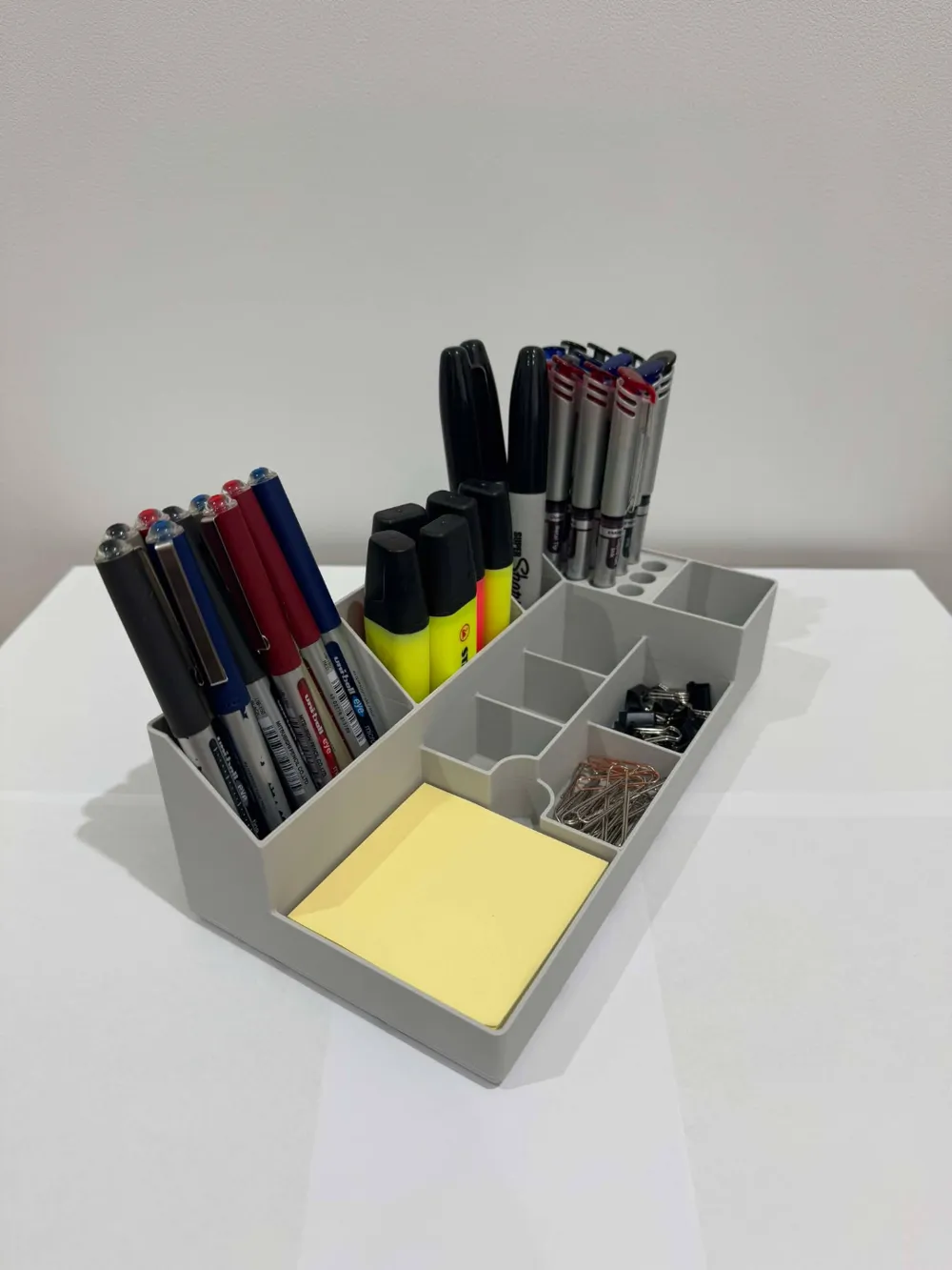 Gridfinity Desk Organiser by ARDesigns - MakerWorld