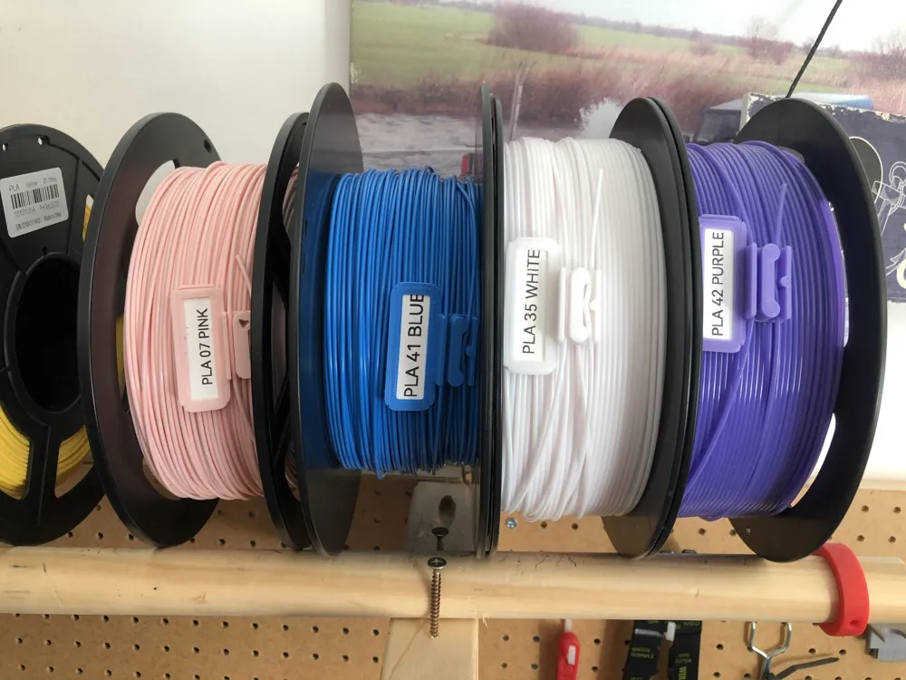 Magnetic Filament Clip and Name Tag Colour Management Solution Remixed ...