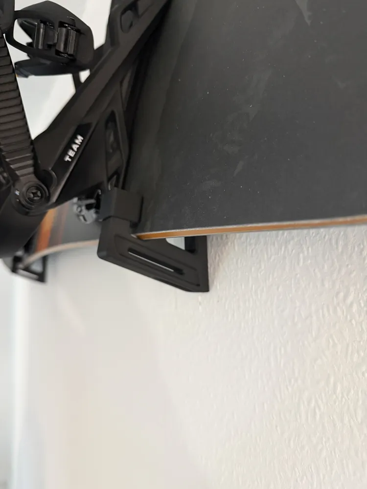 Snowboad | Wall Mount - Free 3D Print Model - MakerWorld