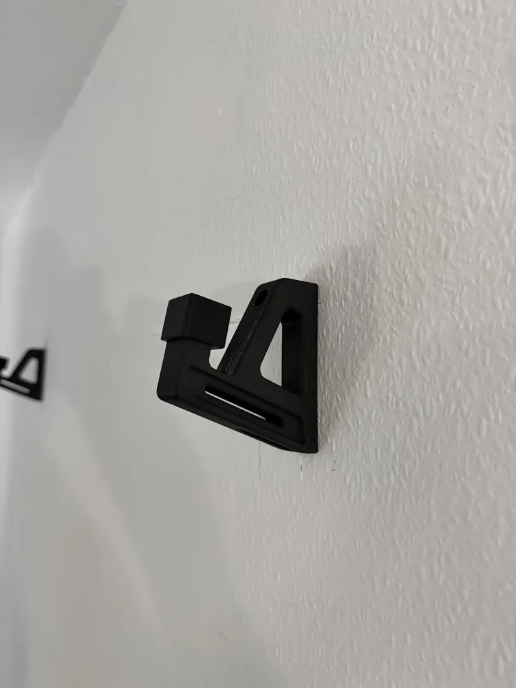Snowboad | Wall Mount - Free 3D Print Model - MakerWorld