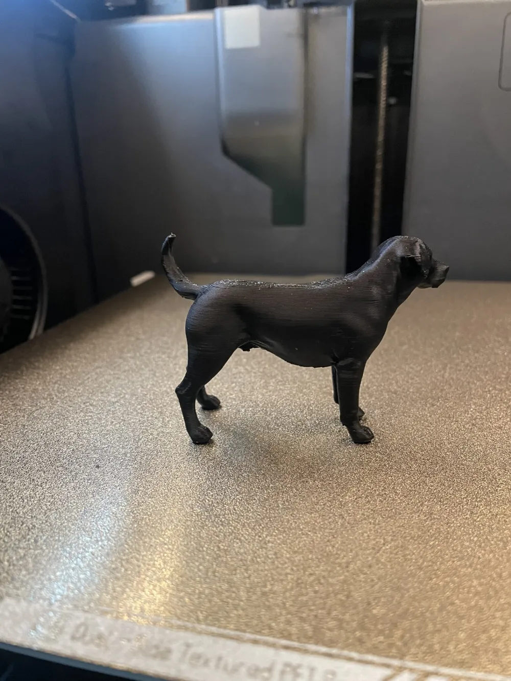 Standing Labrador Figurine - Free 3D Print Model - MakerWorld