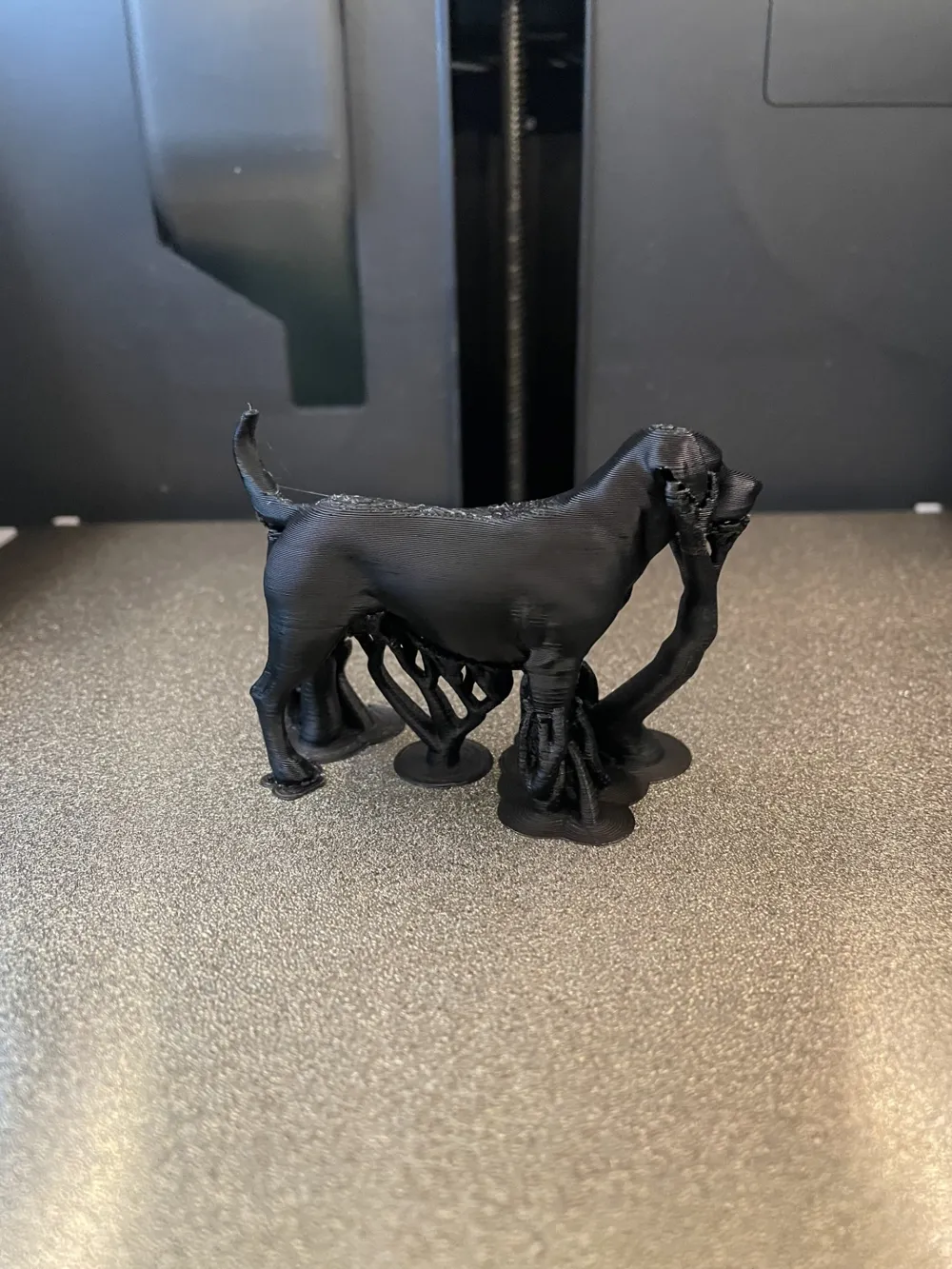 Standing Labrador Figurine - Free 3D Print Model - MakerWorld