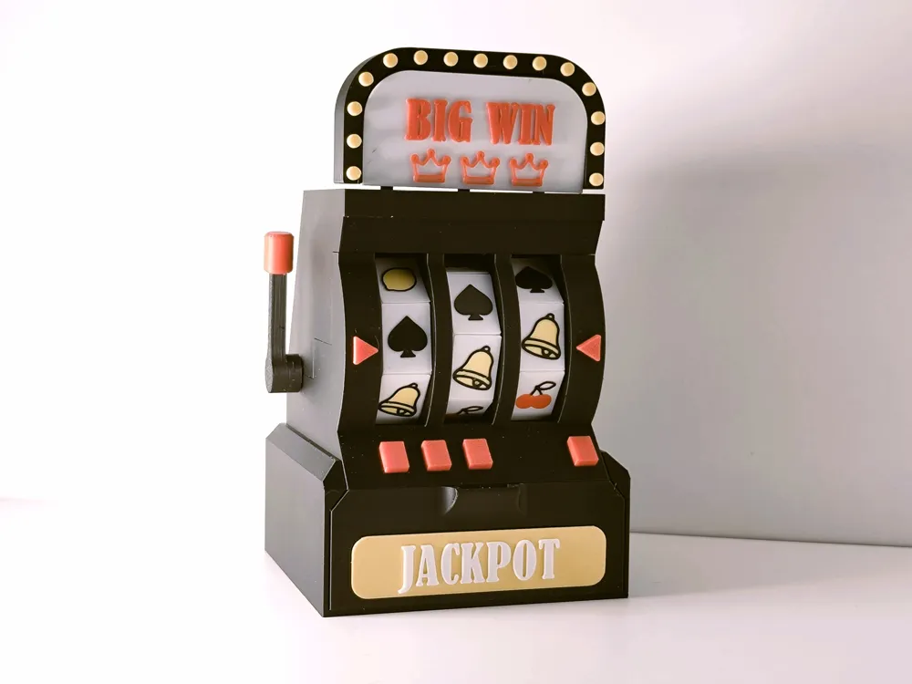 Spinning Slot Machine - Free 3D Print Model - MakerWorld