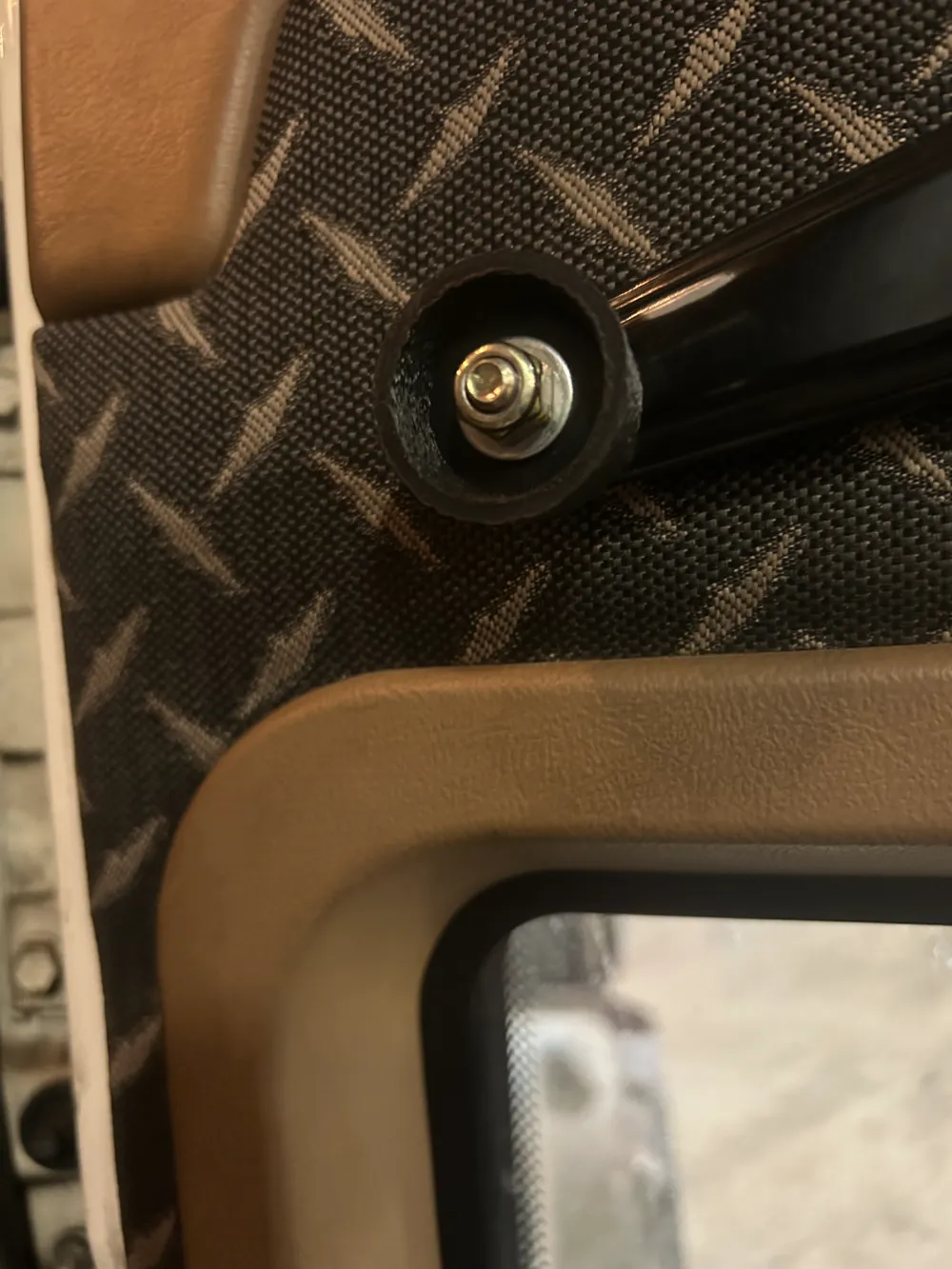 Mack window crank handle knob by katana_mo - MakerWorld