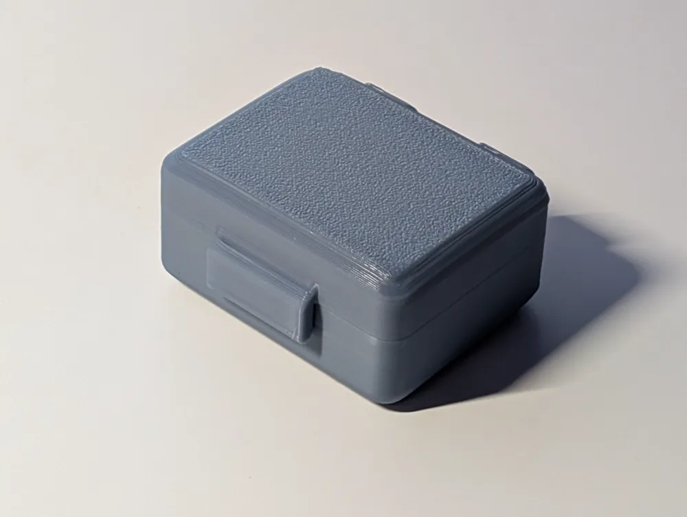 Customizable box with lid, latch and separators by ledzz MakerWorld ...