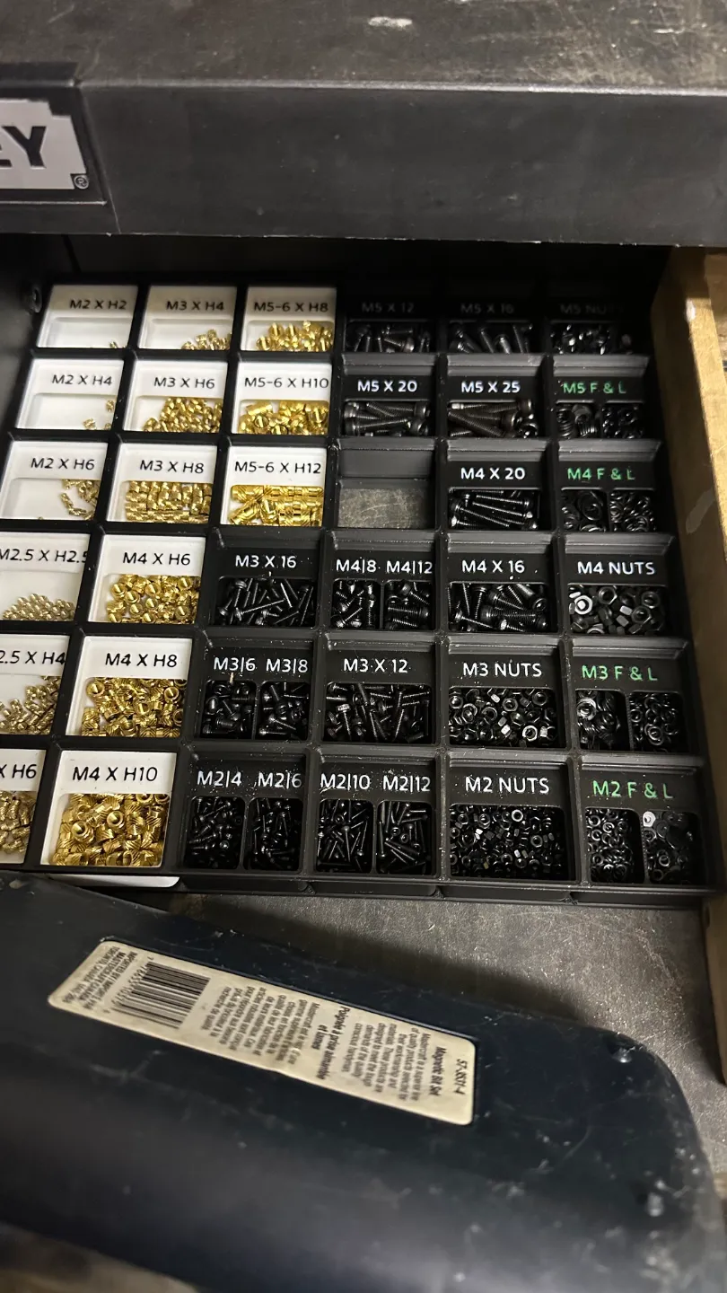 Gridfinity Inserts and Nuts by Simlk45 - MakerWorld