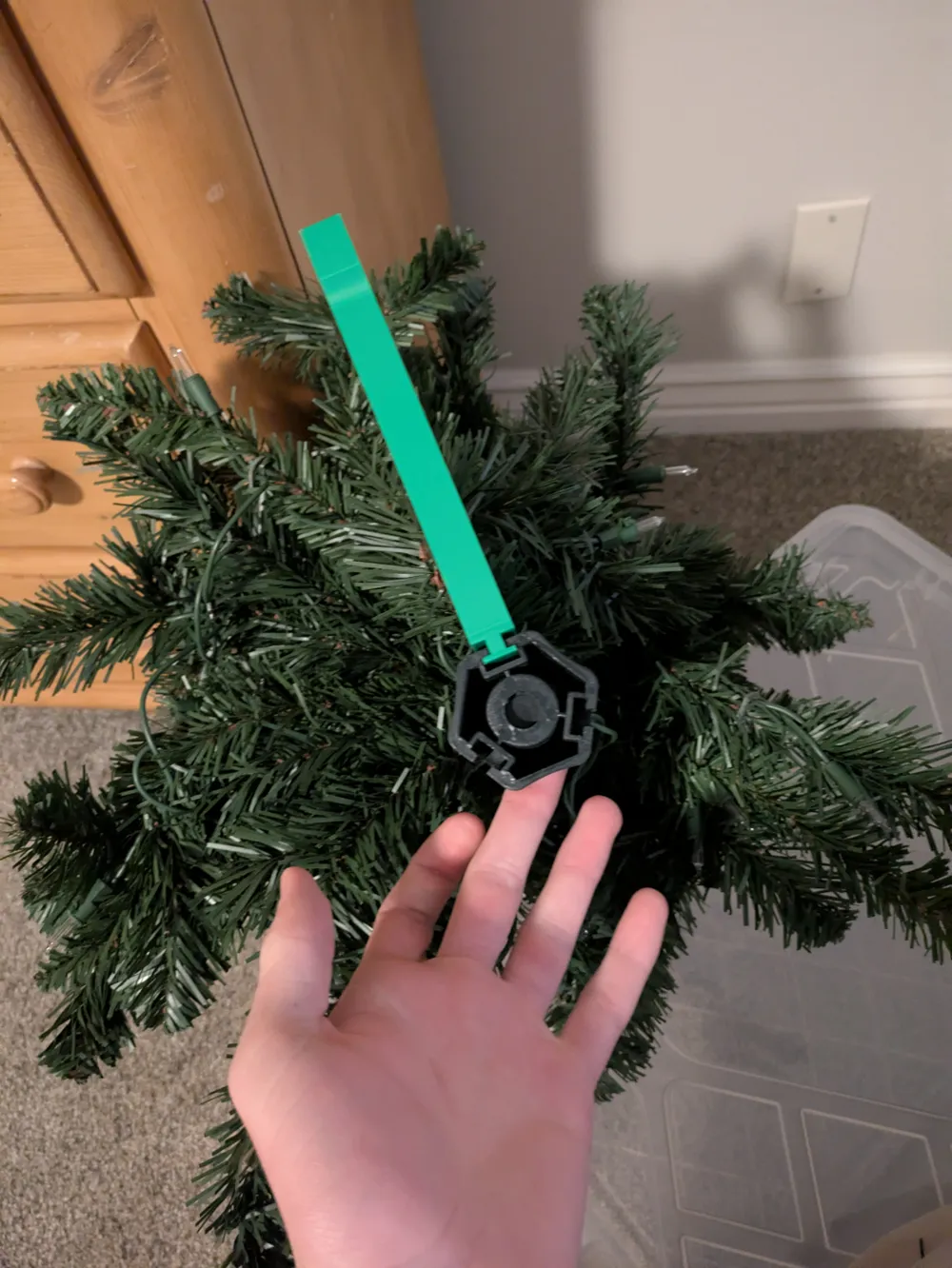 Mini Christmas Tree Leg by hardmetal - MakerWorld