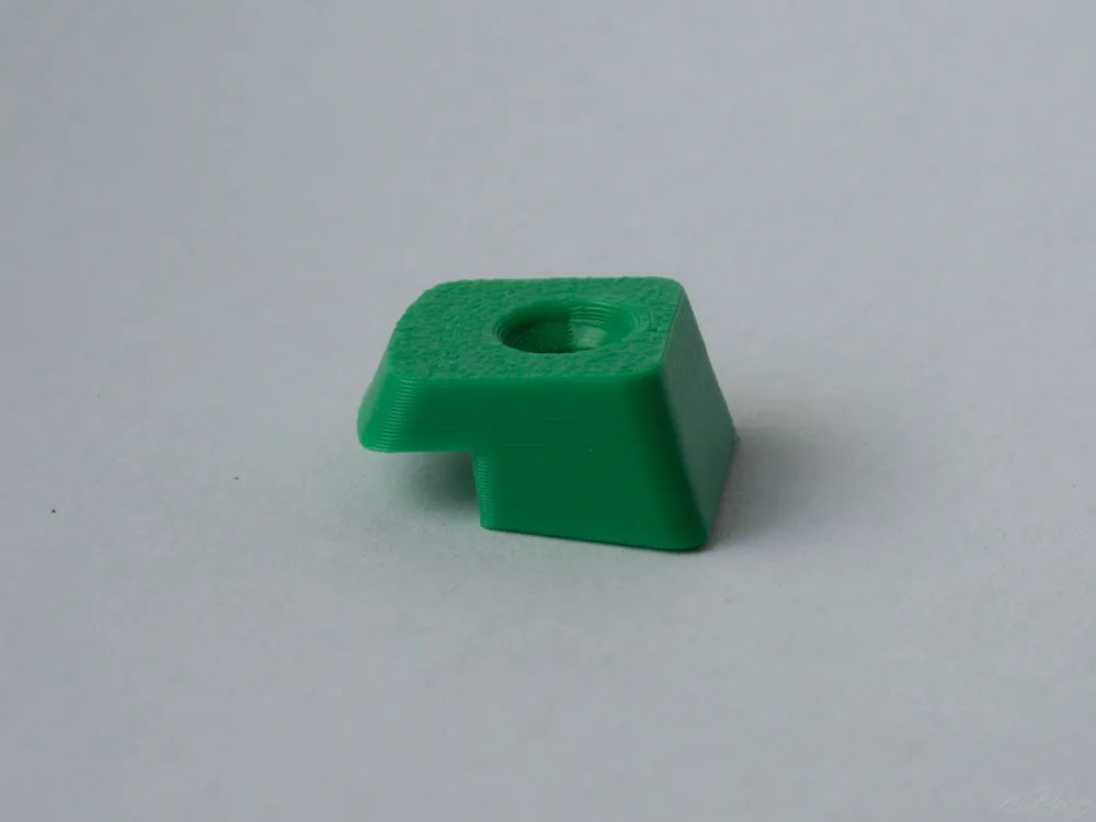 Cabinet glass retainer clips by Mastermind 3D - MakerWorld