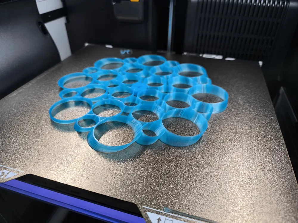 Bubble Windmill - Self adjusting wind turbine by BamBam Design ...