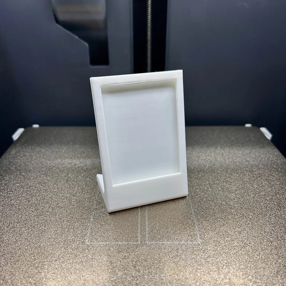 Marco de fotos Polaroid con soporte - Modelo de impresión 3D gratuito ...
