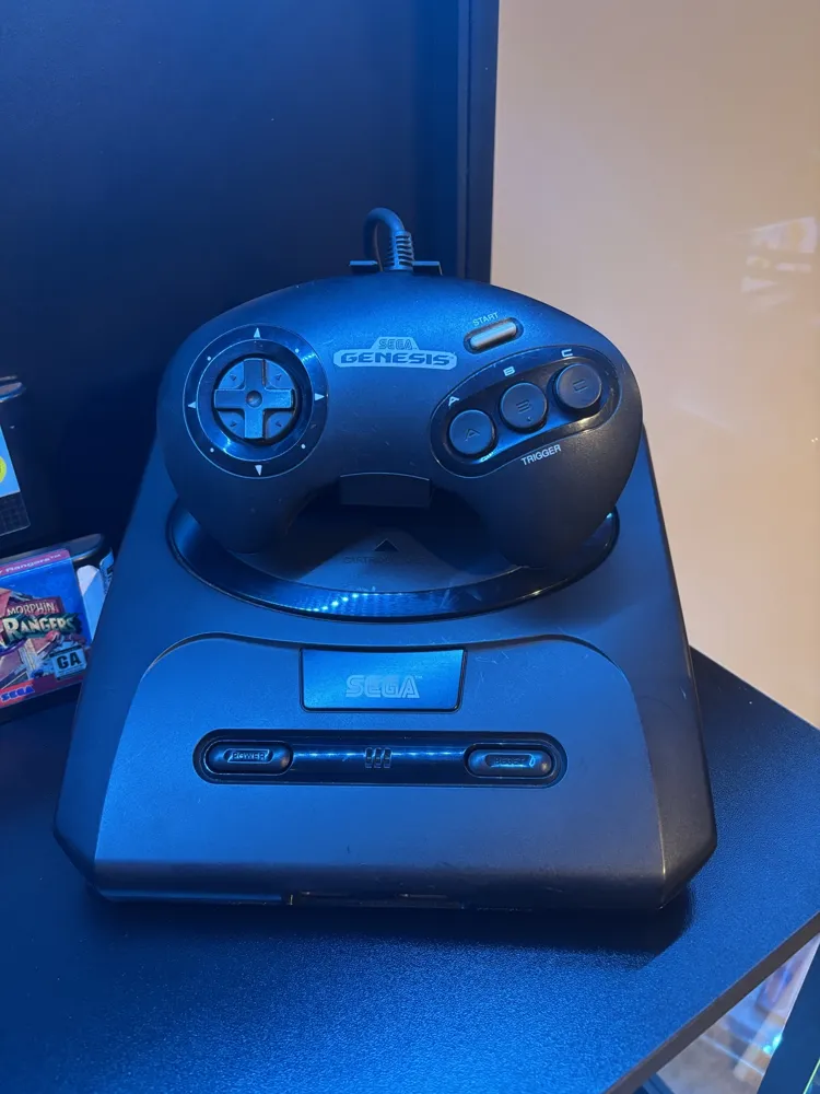 SEGA Genesis Display Stand with Controller by Dr Polymer MakerWorld ...