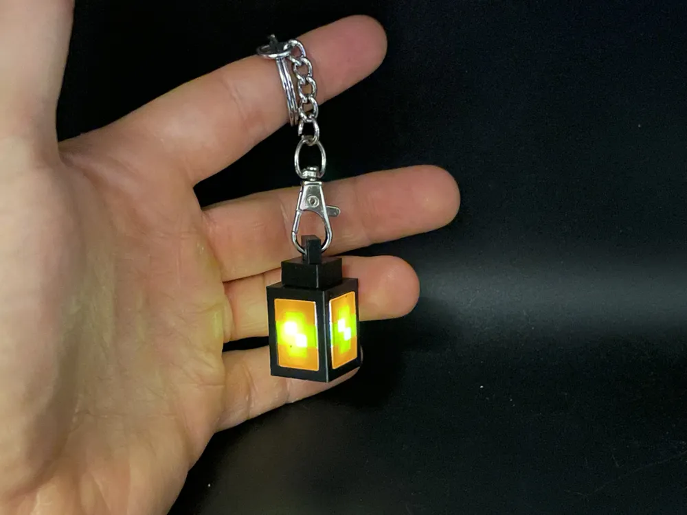 Minecraft glowing lantern Keychain - Free 3D Print Model - MakerWorld