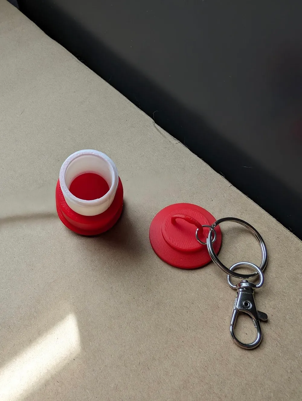 Screw-on Camping Lantern Stash Keychain by OtakuMx - MakerWorld