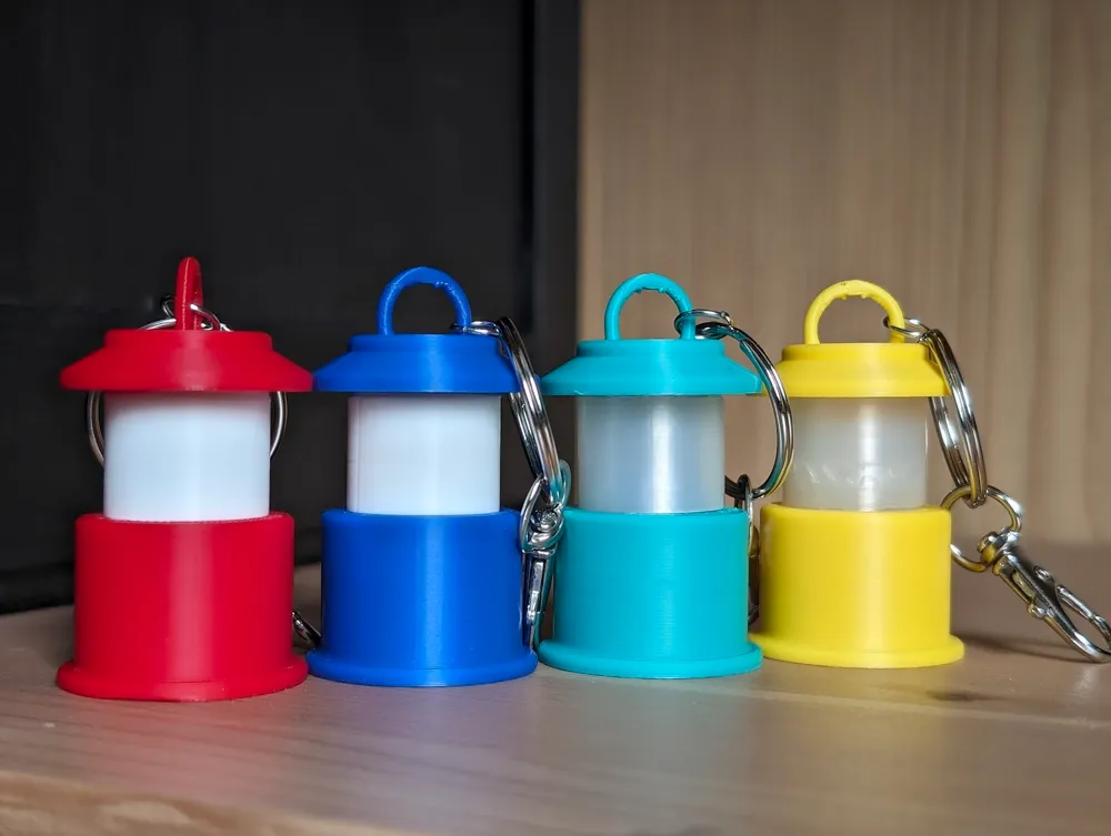 Screw-on Camping Lantern Stash Keychain by OtakuMx - MakerWorld