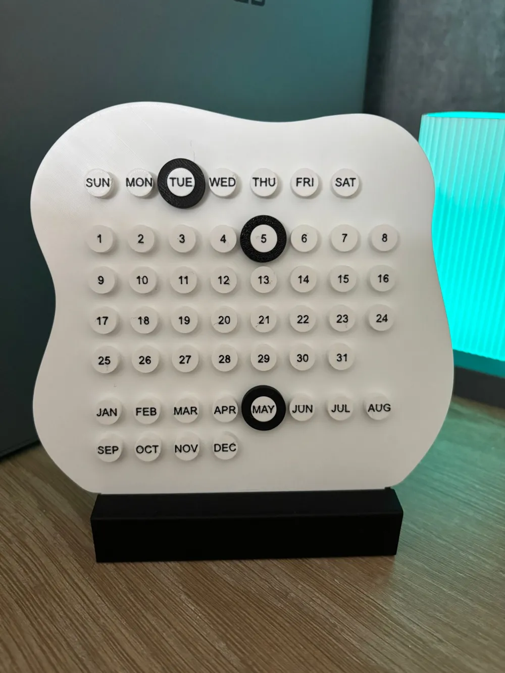 Perpetual Desk Calendar - Infinity Calendar - Free 3D Print Model ...