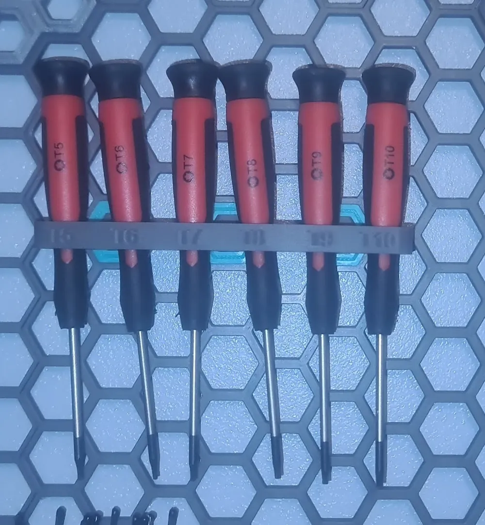 Honeycomb Storage Wall - Torx Screwdriver Holder by L3DDY - MakerWorld