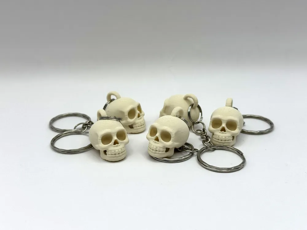 Tiny Skull Keychain by Stigern MakerWorld: Download Free 3D Models