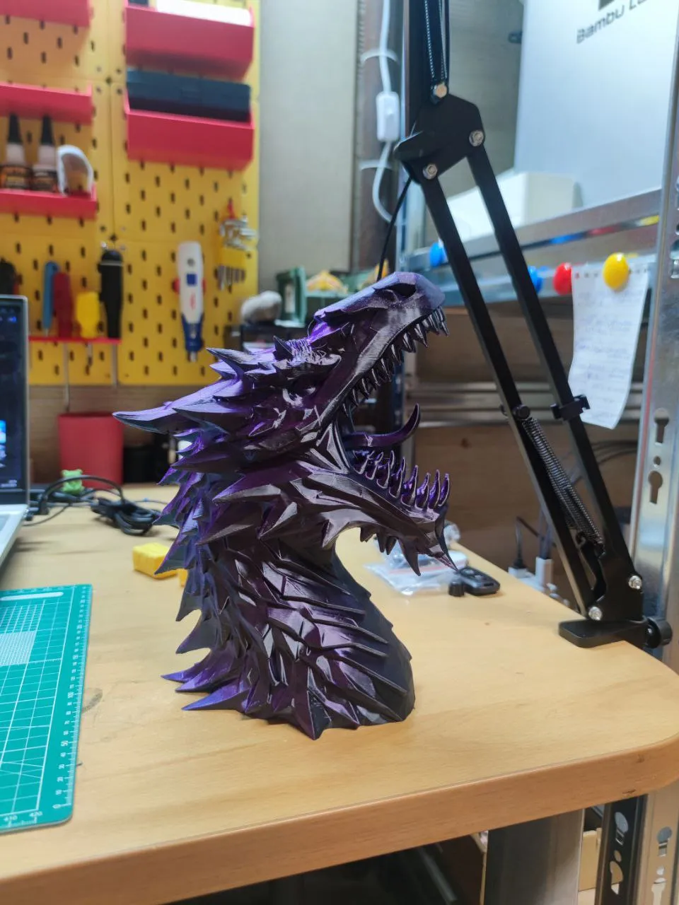 Dragon Headphone Stand – Low-Poly 3D Model - Free 3D Print Model ...
