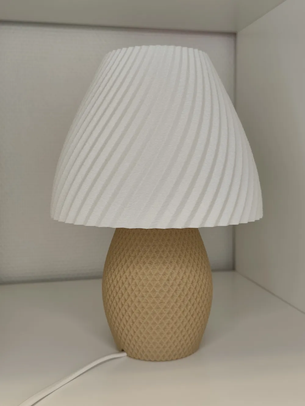 Modern Spiral Mushroom Lamp Table E14 Light - Free 3D Print Model ...
