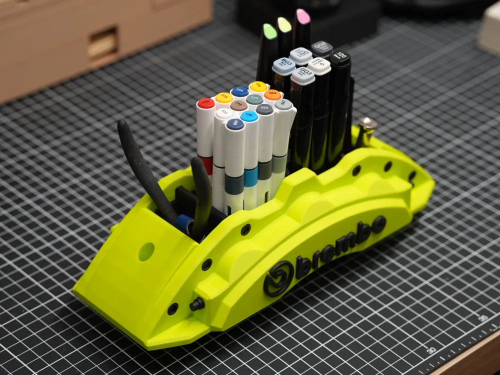 Brembo Pen Holder - No AMS Needed by rochain路川 MakerWorld: Download ...