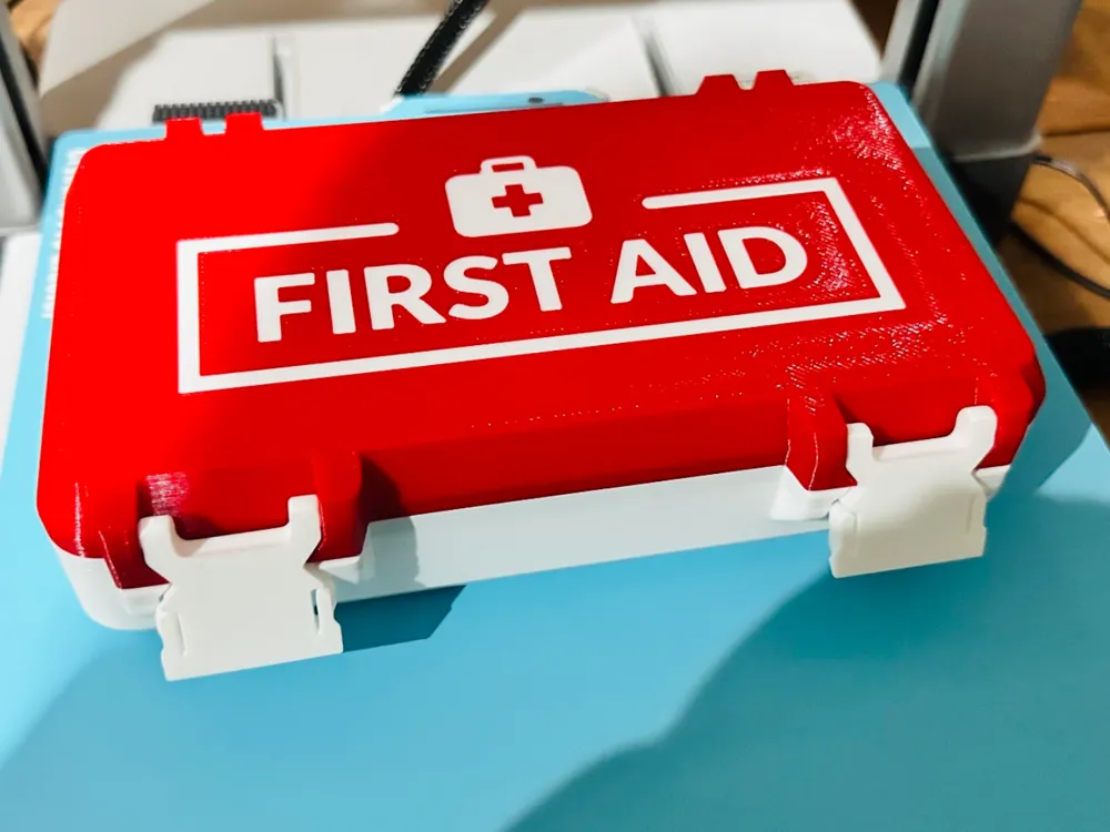 Easy-to-Print Med Kit by Jzap - MakerWorld