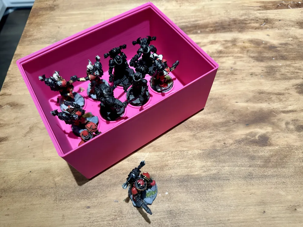 Gridfinity 32mm miniature storage by L.A. Navarro MakerWorld: Download ...