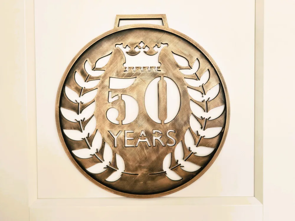 Birthday, anniversary medal (editing profile) - Free 3D Print Model ...