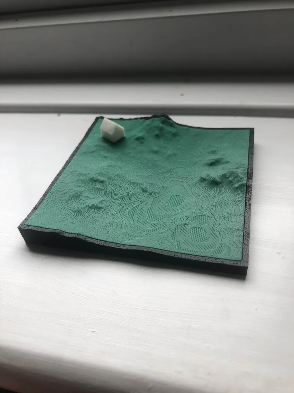 Minimalist Field Diorama by Lyle MakerWorld: Download Free 3D Models