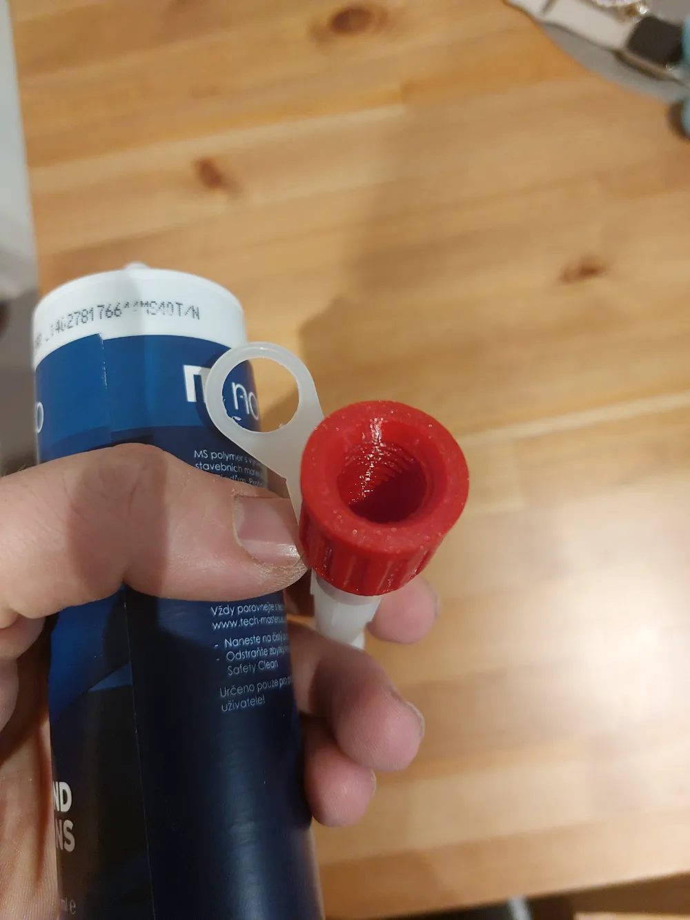 Silicone closure to keep it from drying by BaRT3D - MakerWorld