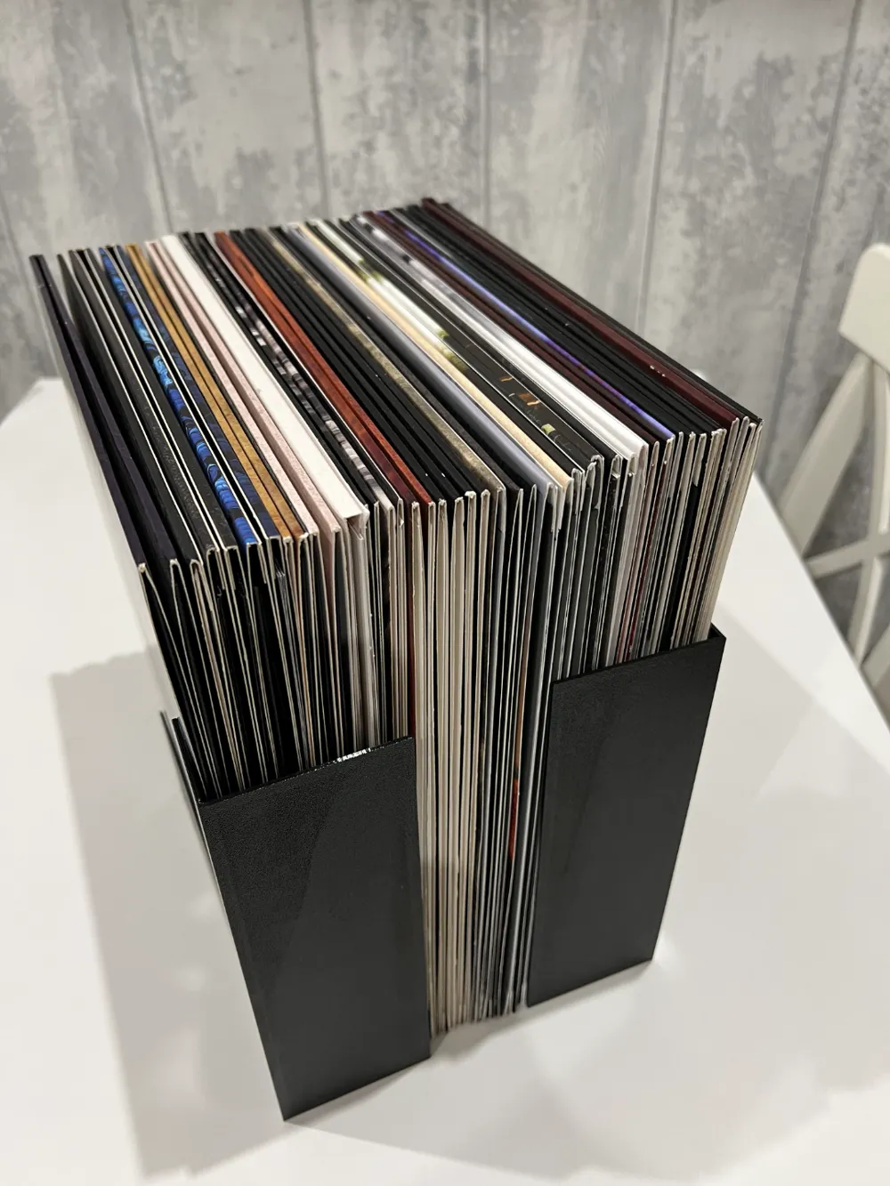 Vinyl / Record Organizer - Free 3D Print Model - MakerWorld