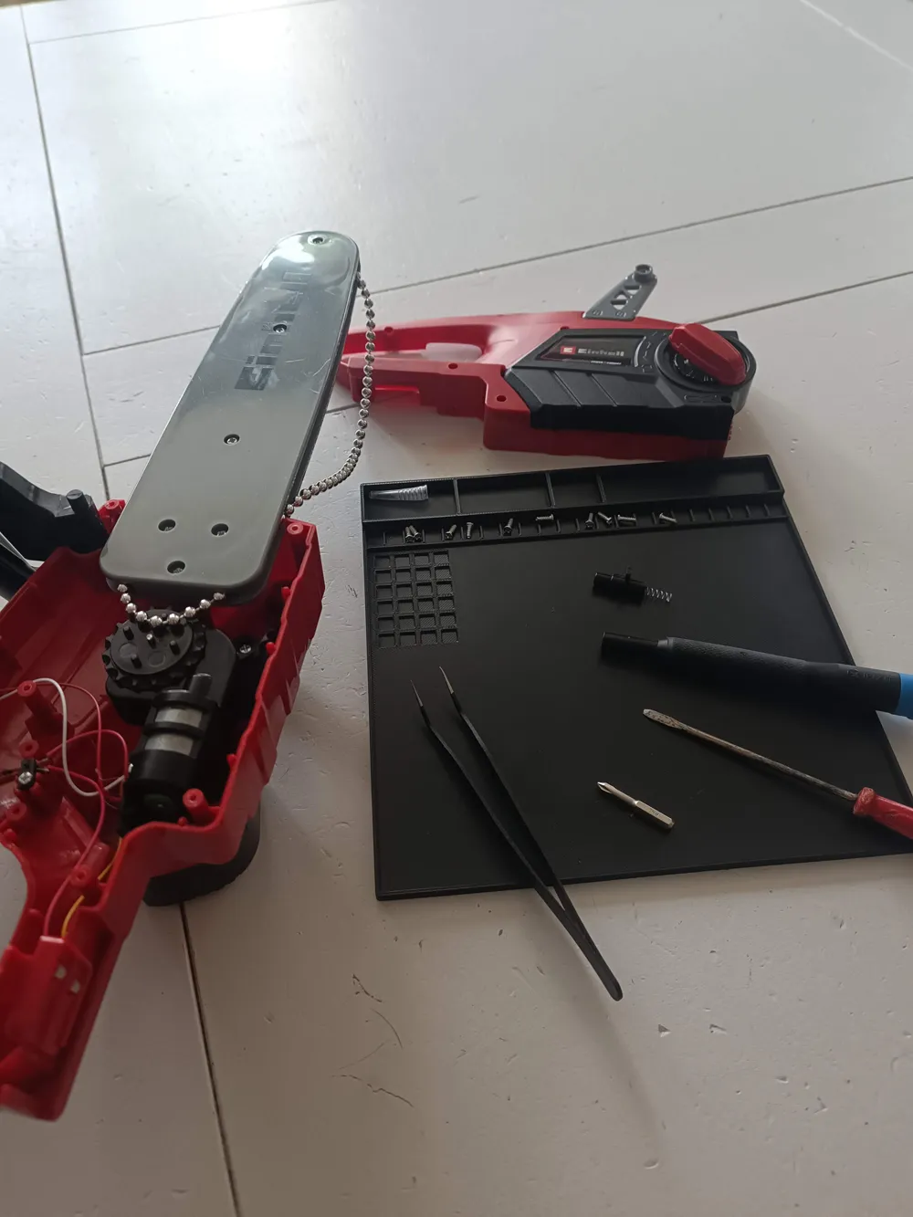 Assembly mat - TPU - Free 3D Print Model - MakerWorld
