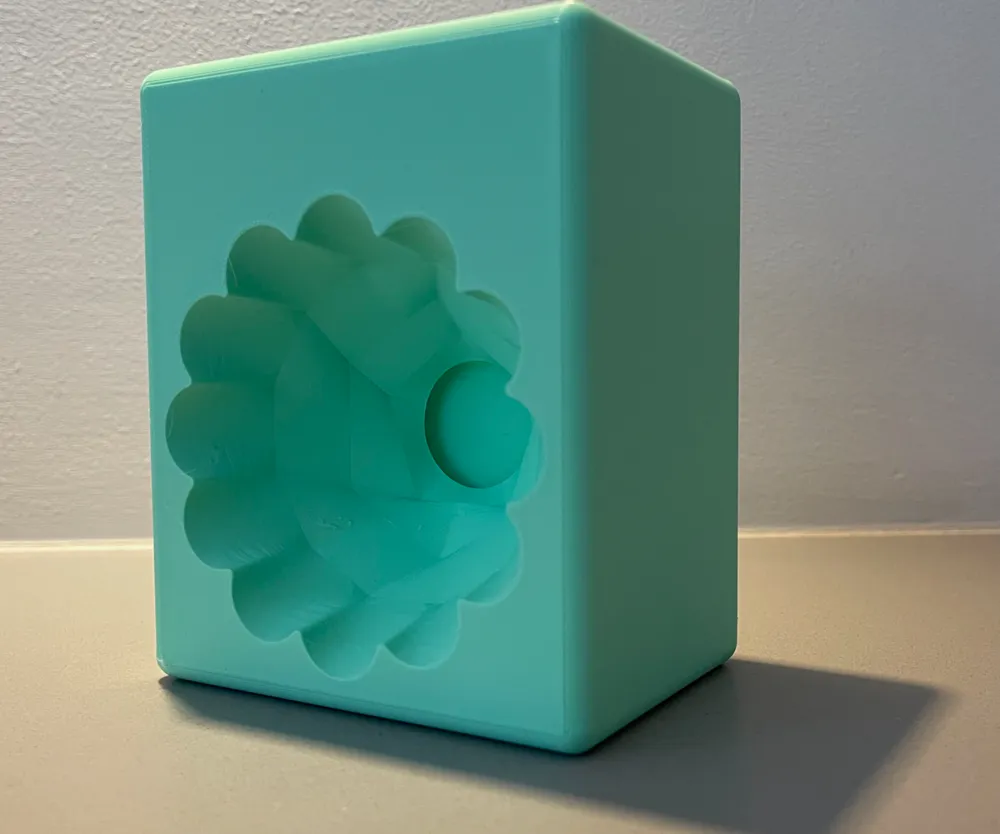Flower Phone Speaker by Rosalie 3Design - MakerWorld