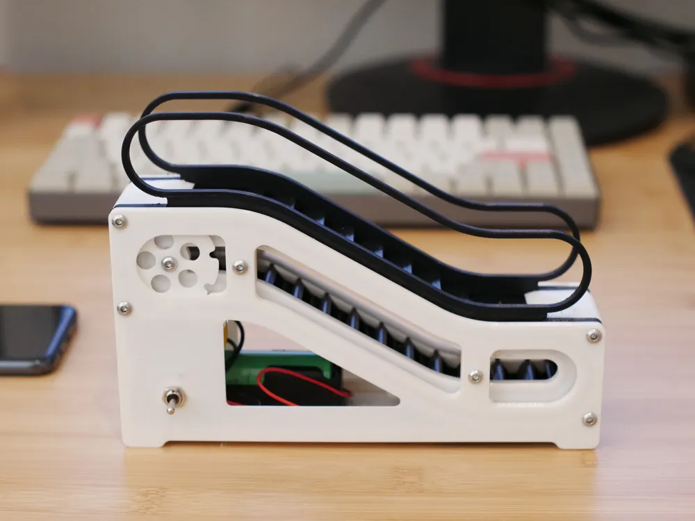 Motorized Mini Desktop Escalator Remixed by AlexY_ - MakerWorld