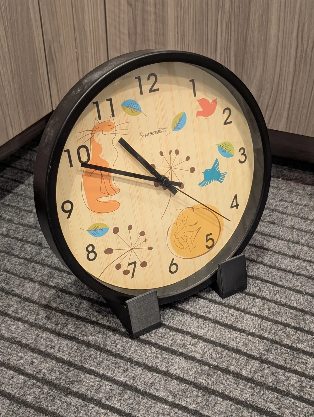 Sturdy Wall Clock Stand by Purimau MakerWorld: Download Free 3D Models