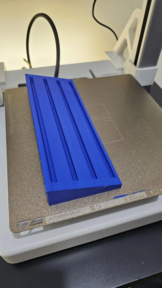 4 row rummikub stand - Free 3D Print Model - MakerWorld